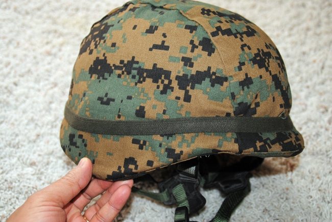 USMC LIGHTWEIGHT LEVEL IIIA KEVLAR COMBAT HELMET - MEDIUM
