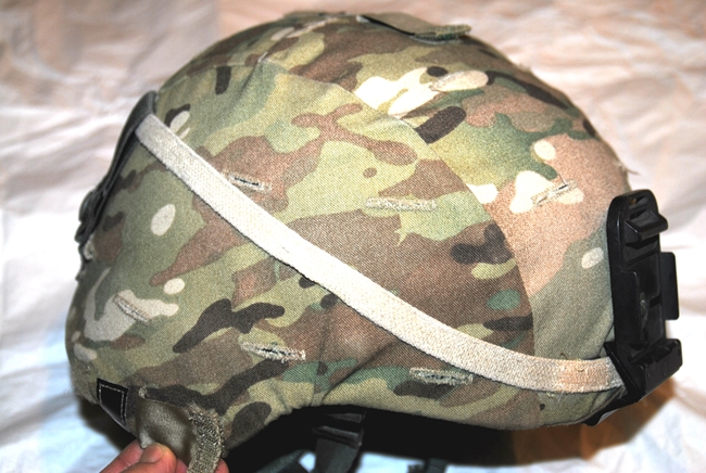 ORIGINAL US ARMY ISSUE - MSA ACH MICH KEVLAR COMBAT HELMET - LARGE