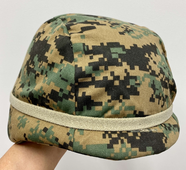 NEW GENUINE USGI USMC PASGT COMBAT HELMET W/ WOODLAND MARPAT COVER - MEDIUM