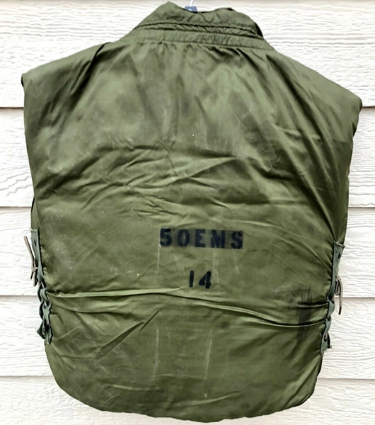 1969 USGI VIETNAM WAR BODY ARMOR FRAGMENTATION PROTECTIVE FLAK VEST - LARGE